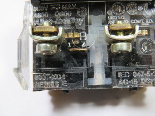 Allen-Bradley 800H-FRXT6D4 Ser. F 2-Position Twist-Release Device Red ...