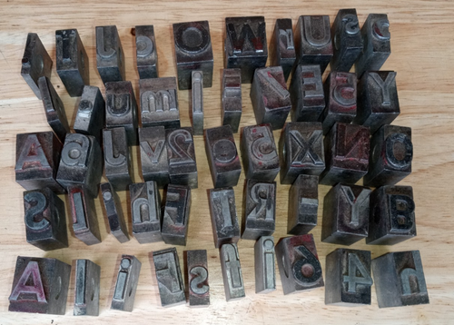 Lot of 50 Vintage Printing Press Metal Typeset Blocks Letters Numbers ...