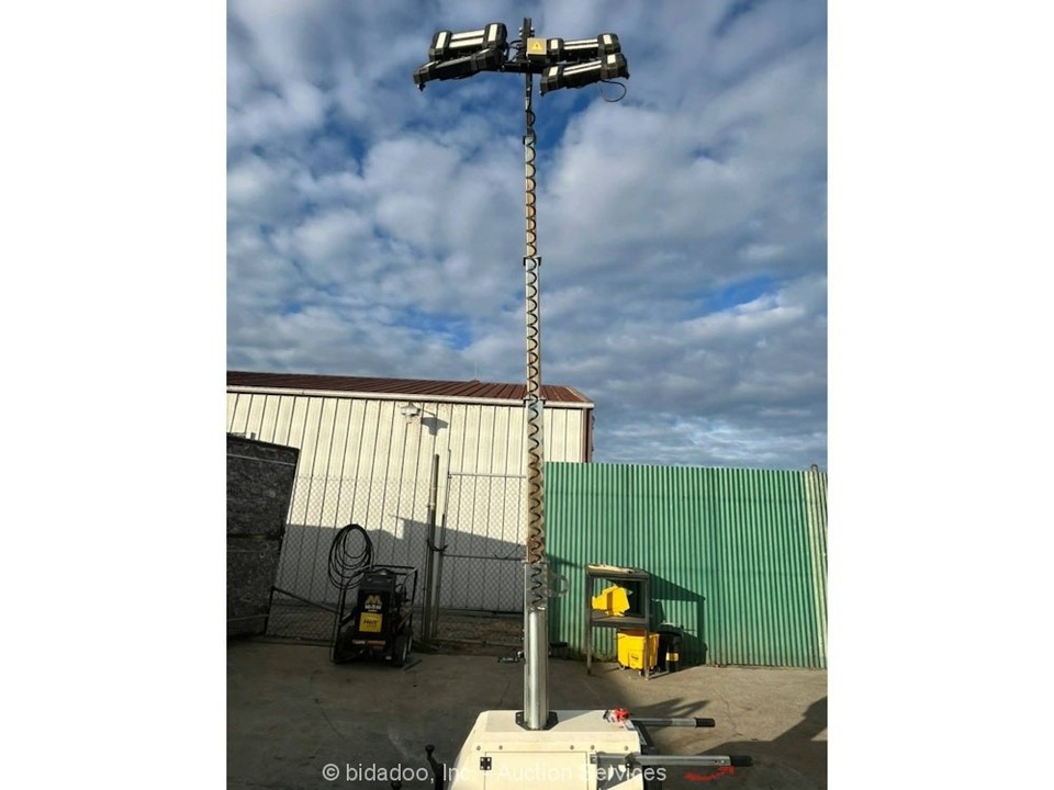 2018 Generac PLT240 16' LINKTower Portable LED Electric Light Tower ...