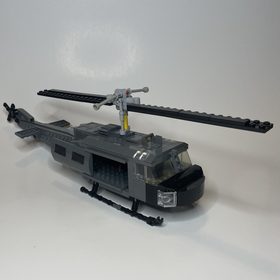 Custom Lego Huey Transport Helicopter Military Moc Brickmania Like Kit ...