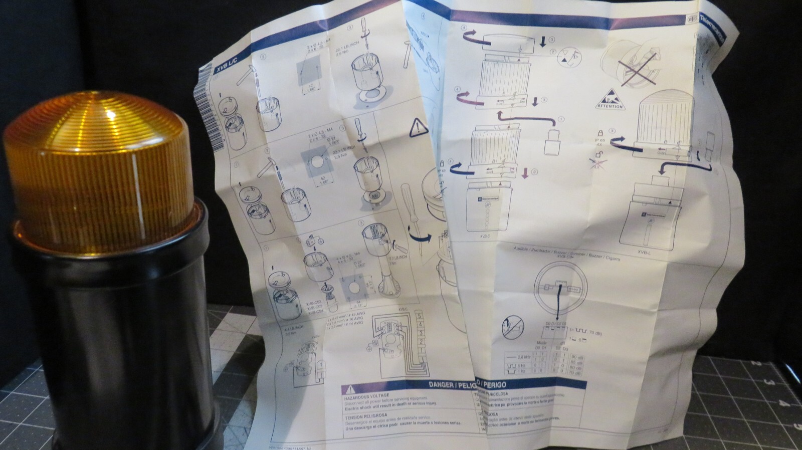 Telemecanique XVB-L8G5 120V Orange Amber Indicator Beacon Strobe Light ...