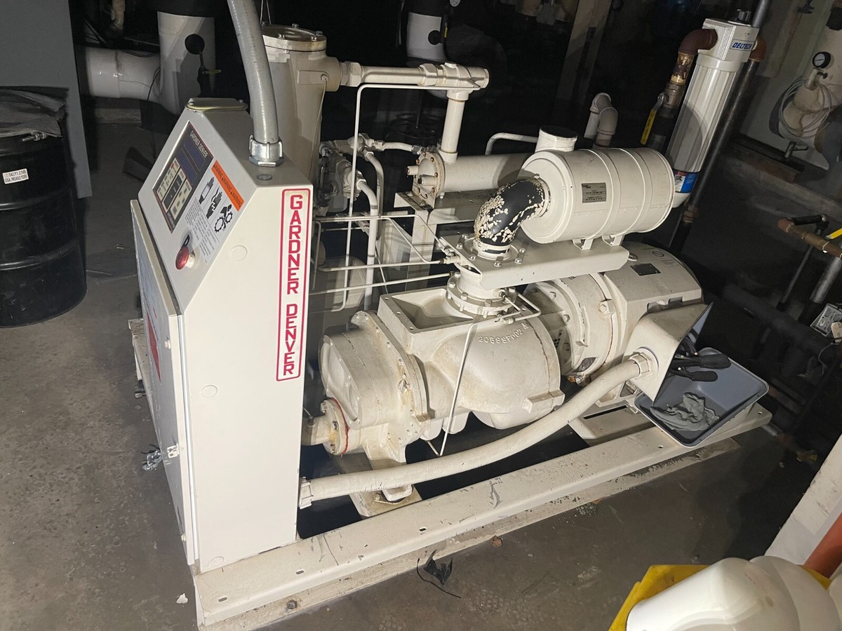 Gardner Denver Air Compressor 1980 GARDNER DENVER Tough Breed 2 Stage