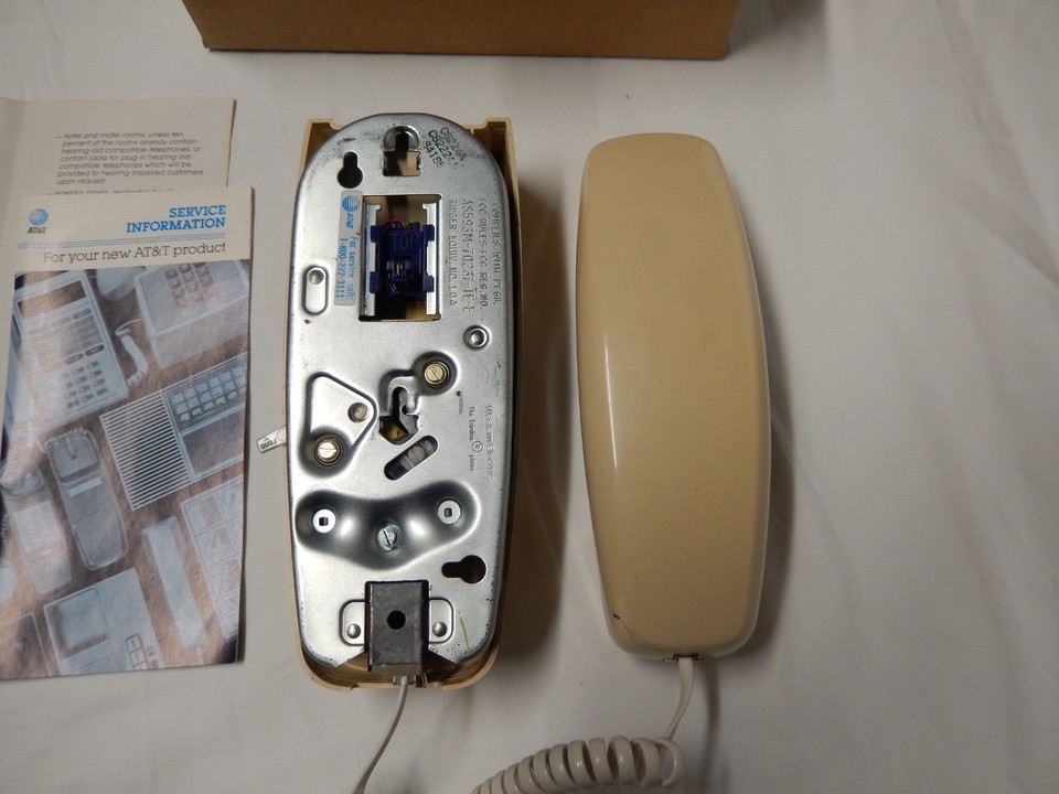 Vintage, Bell System Trim Line Phone 1980s Western Electric AT&T used ...