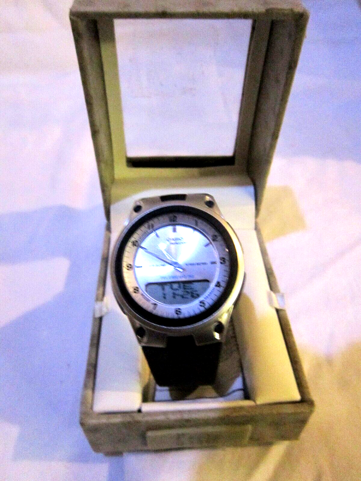 Casio illuminator Telememo 30 World Time 3 Alarm Countdown Timer AW-80M ...