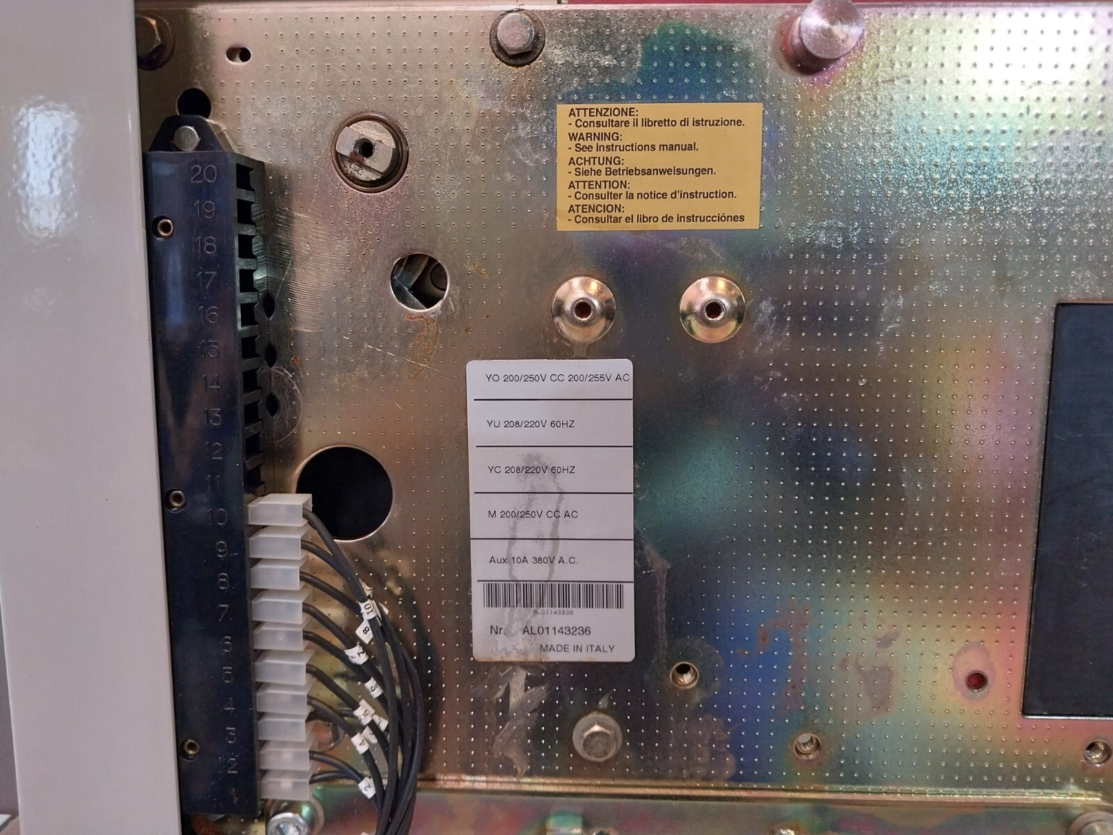 ABB SACE F1 Megamax Circuit Breaker 1250 A with SACE AR1 Protection ...