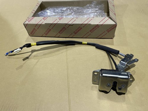 TOYOTA GENUINE LOCK ASSY BACK DOOR 69350 - 26122 | eBay