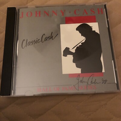 Classic Cash - Johnny Cash Audio CD Like New. 42283452626| eBay