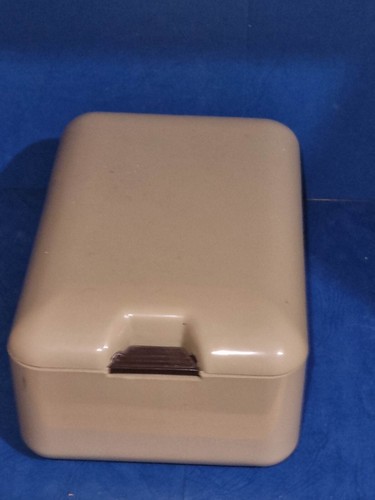 Vintage Compass Softline Beige Spring Loaded Business Card Holder In ...