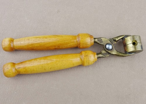 Brass .58 Cal Round Ball Bullet Mould | Percussion Rifle / Pistol | P.J ...