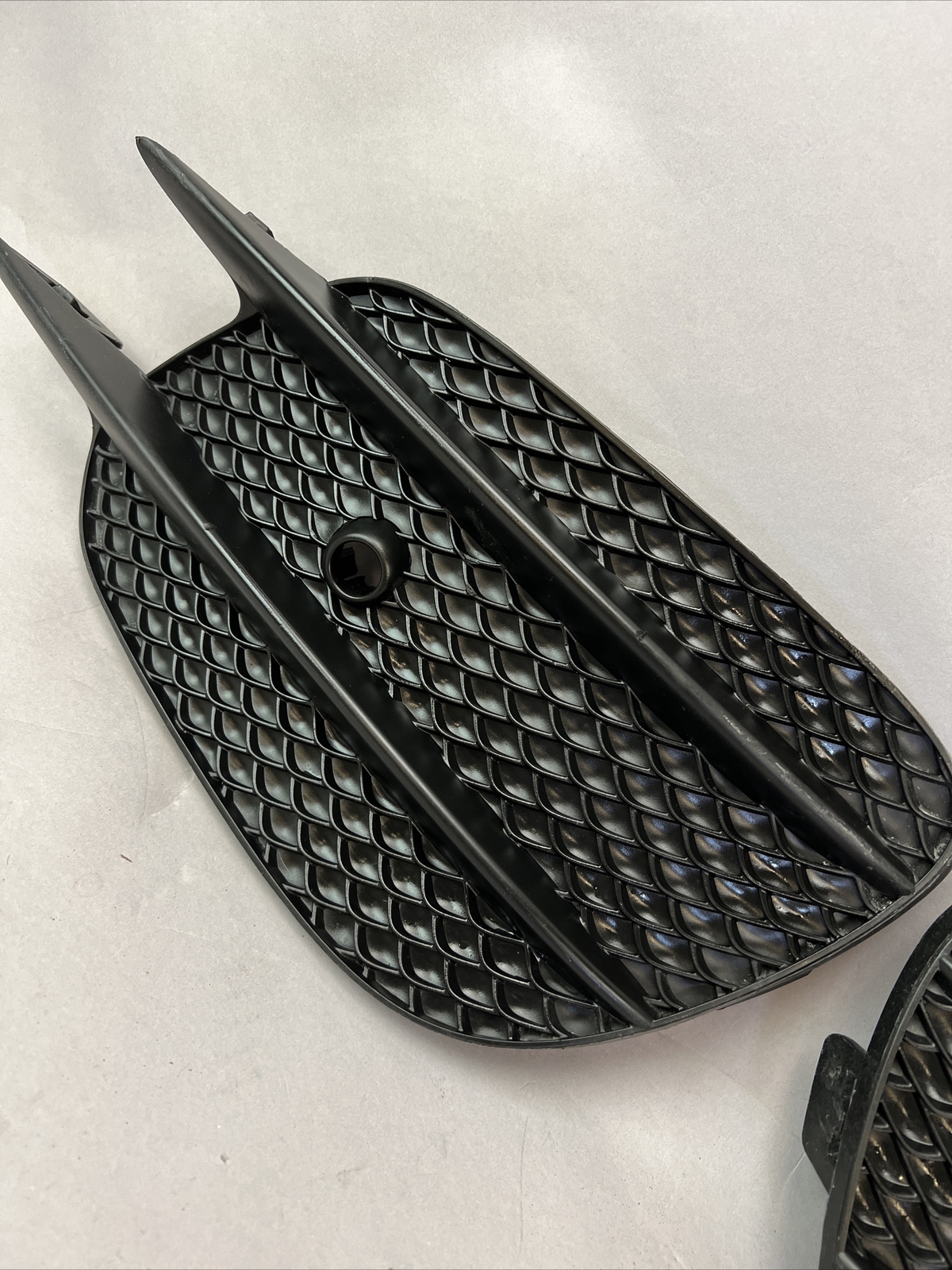 Mercedes W213 2017-2020 Lover Front Bumper Grill Set A2138856700 ...