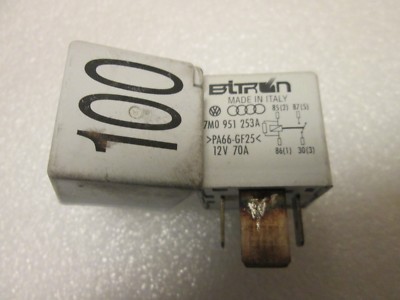 Relay # 100 VW Audi Jetta Rabbit Golf Cabrio Passat Eurovan - 7M0 951 ...