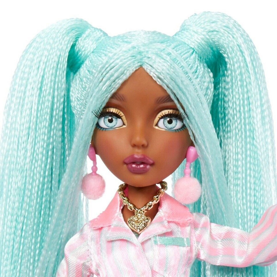Mermaze Mermaidz Slumber Party 4 Doll Bundle Zuna, Casea, Kinslee ...
