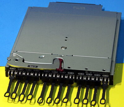 C8S45A HP 724423-001 16GB BROCADE 16GB FC Switch with 12x QK724A 16GB ...