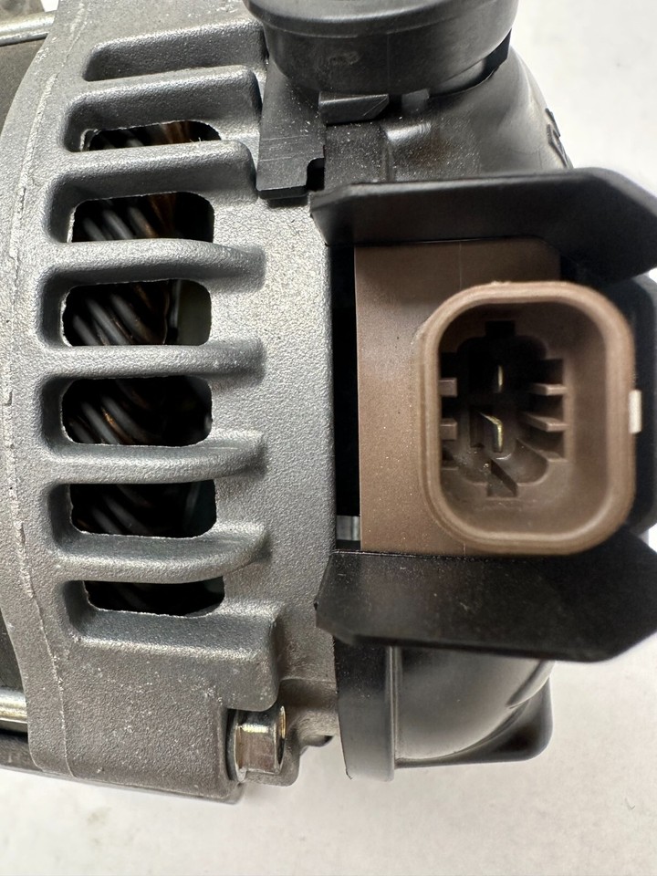 GM 2014-2021 Tahoe Silverado Sierra Yukon 5.3L 6.2L 6.6L Alternator ...