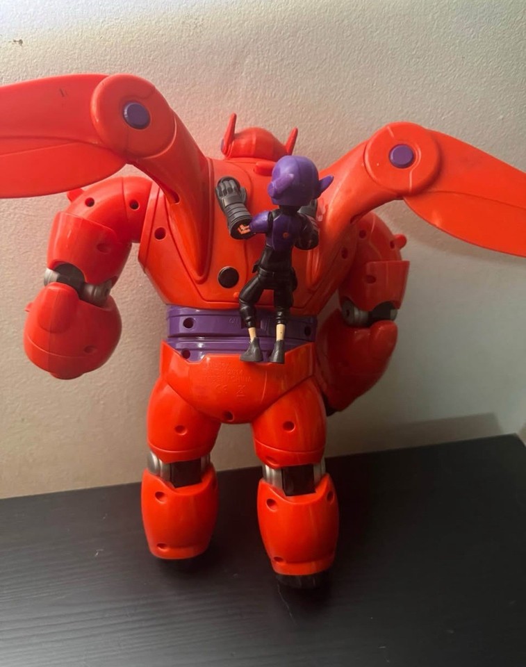 BANDAI DISNEY BIG HERO 6 Flying Baymax 11" Figure w/Hiro | eBay