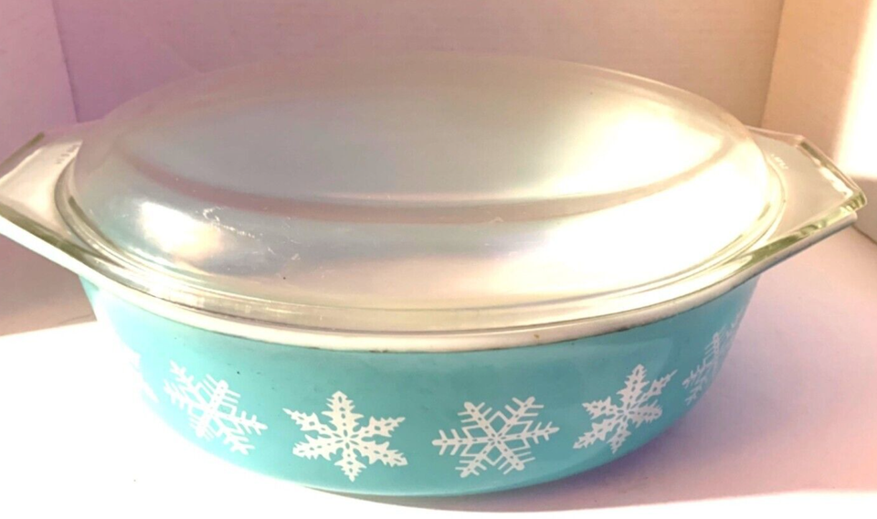 Vintage Pyrex Snowflake Blue Cinderella Casserole Dish With Lid | eBay