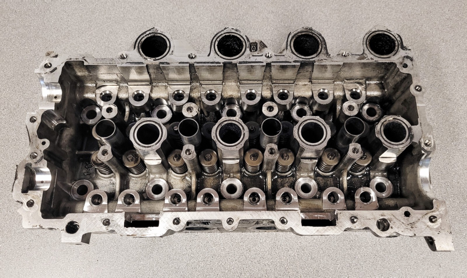 BMW MINI R56 Cooper One D Diesel W16 Head Rocker Cylinder Cover ...