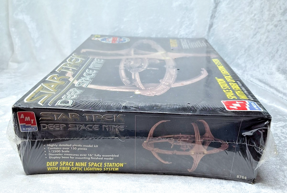 AMT ERTL Star Trek Deep Space Nine Space Station Model Kit 8764 New ...