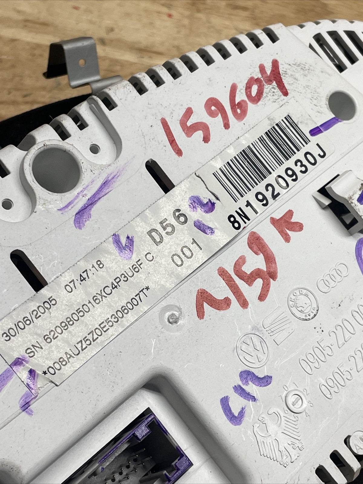 2000-2006 Audi TT Instrument Gauge Cluster Speedometer 8N1920930J 160k ...