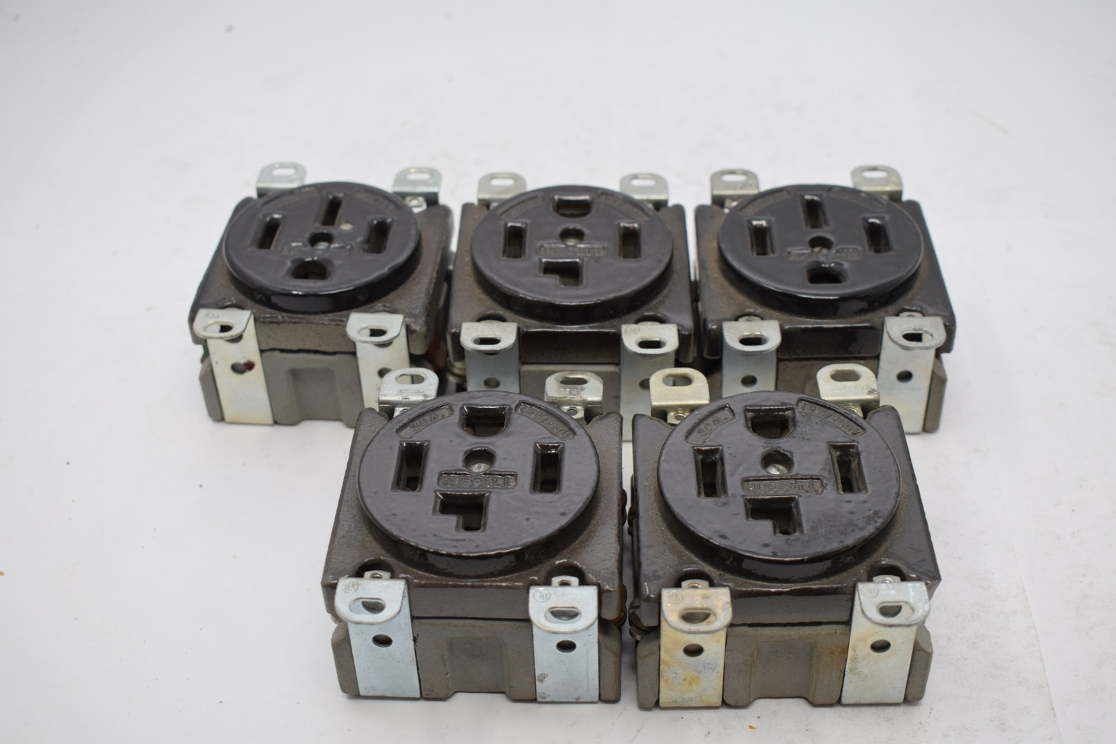Lot of 5 Hubbell 30A 125/250V Plug Receptacles | eBay