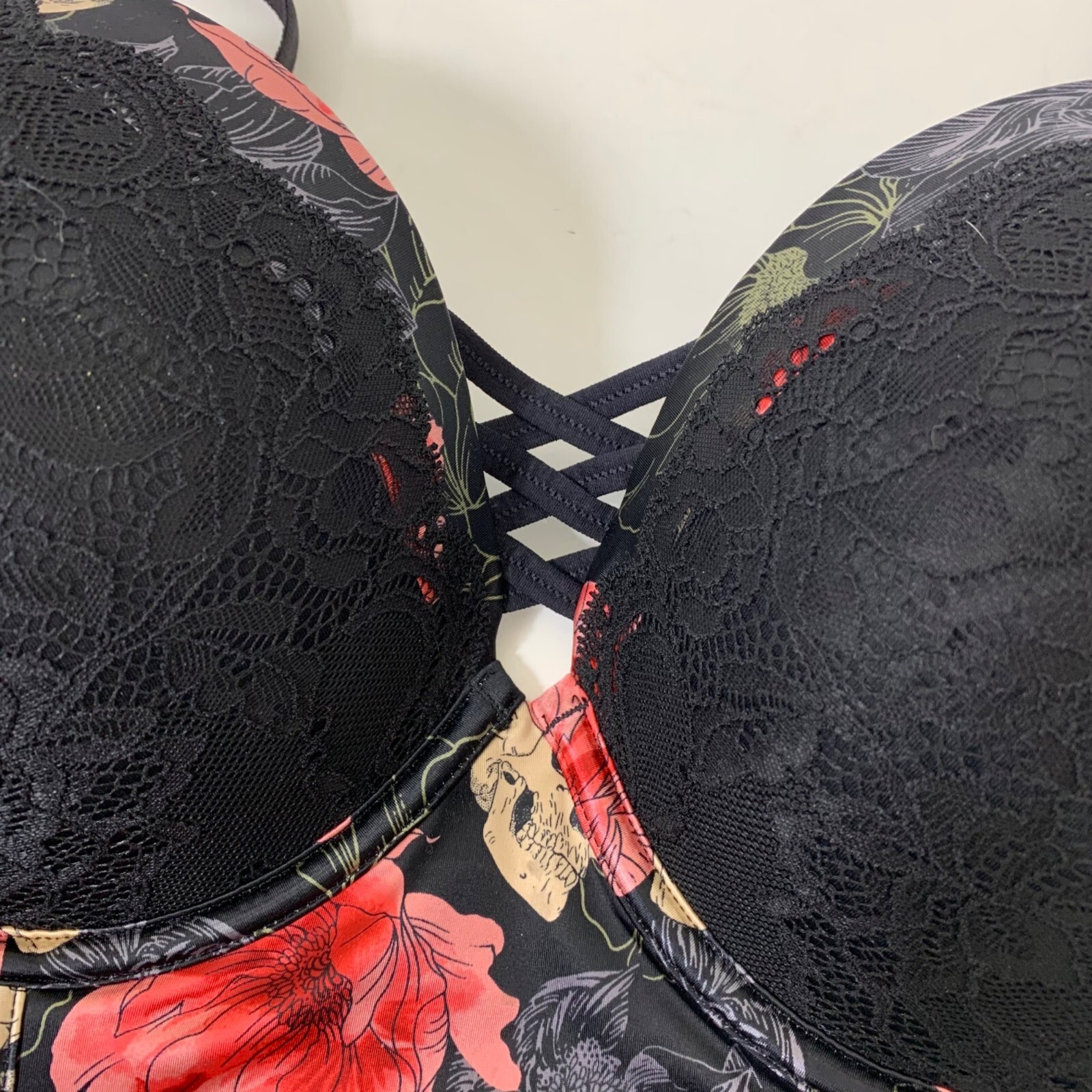 NEW Torrid Curve XO Plunge Skull Push-Up Bra Size 44C | eBay