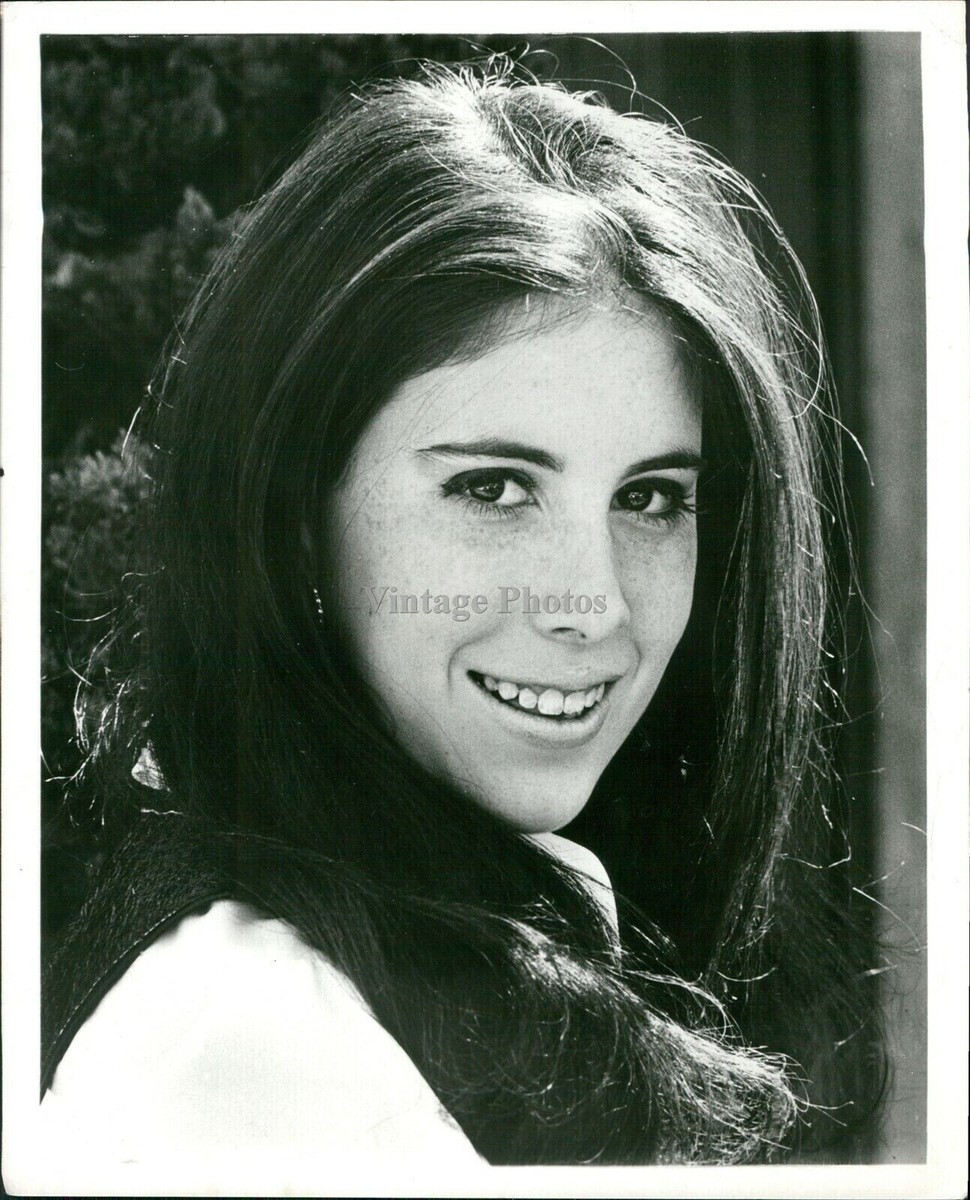 Bonnie Hope's Instagram, Twitter & Facebook on IDCrawl