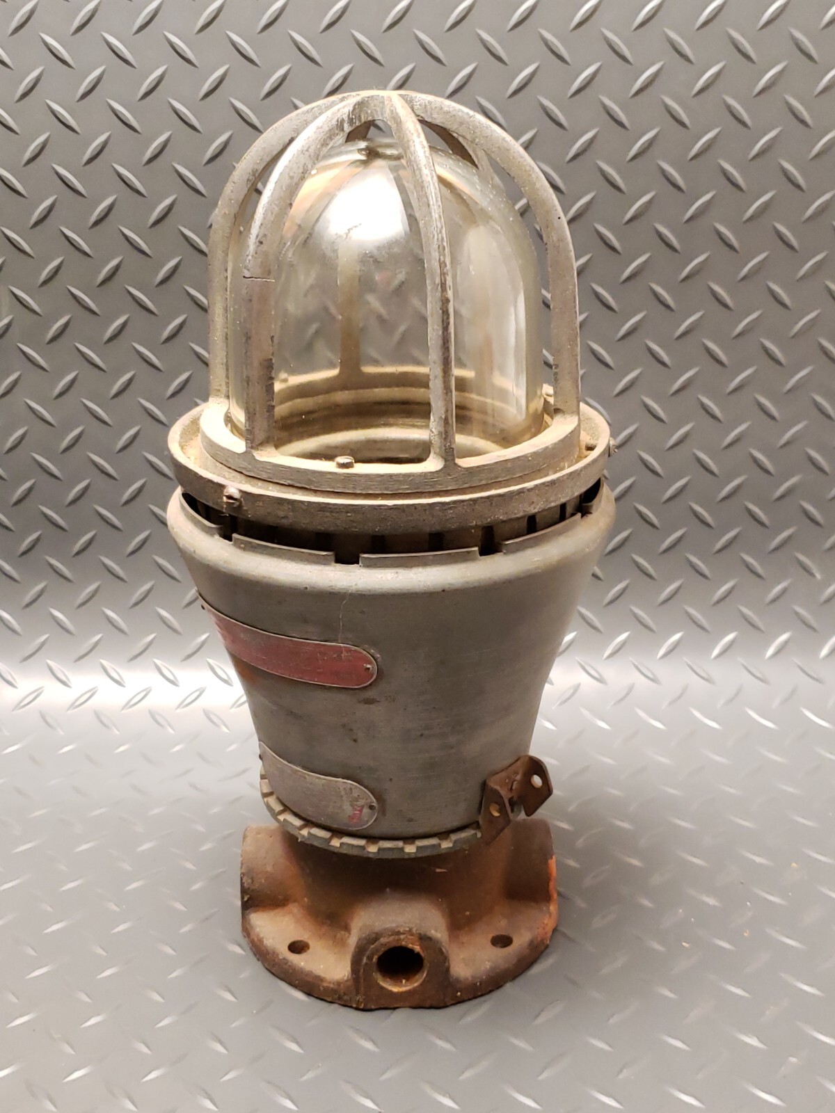Appleton Explosion Proof vented Lighting Fixture heavy light | eBay