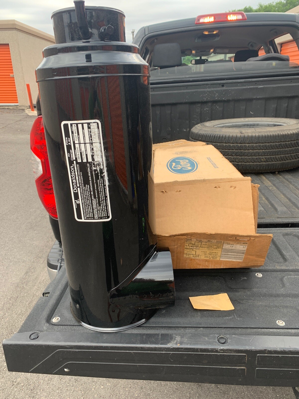 Ford Cleaner Assembly Engine Air F1hz-9600g Donaldson for sale online ...