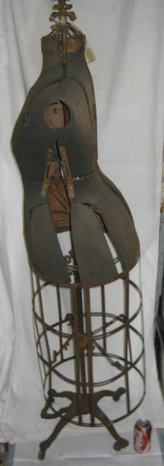 ANTIQUE PRIMITIVE CAST IRON LADY DRESS FORM STATUE SCULPTURE SEWING ...