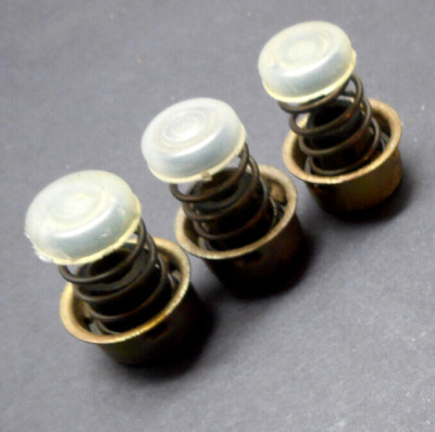 DUAL 1218 TURNTABLE - 1(ONE) SUSPENSION SPRING - 3 AVAILABLE(PRICE IS ...