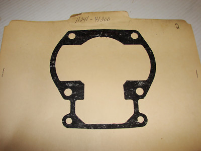 Suzuki RM370 76-78 RM400 1978 NOS Base Gasket OEM 11241-41200 Vintage ...