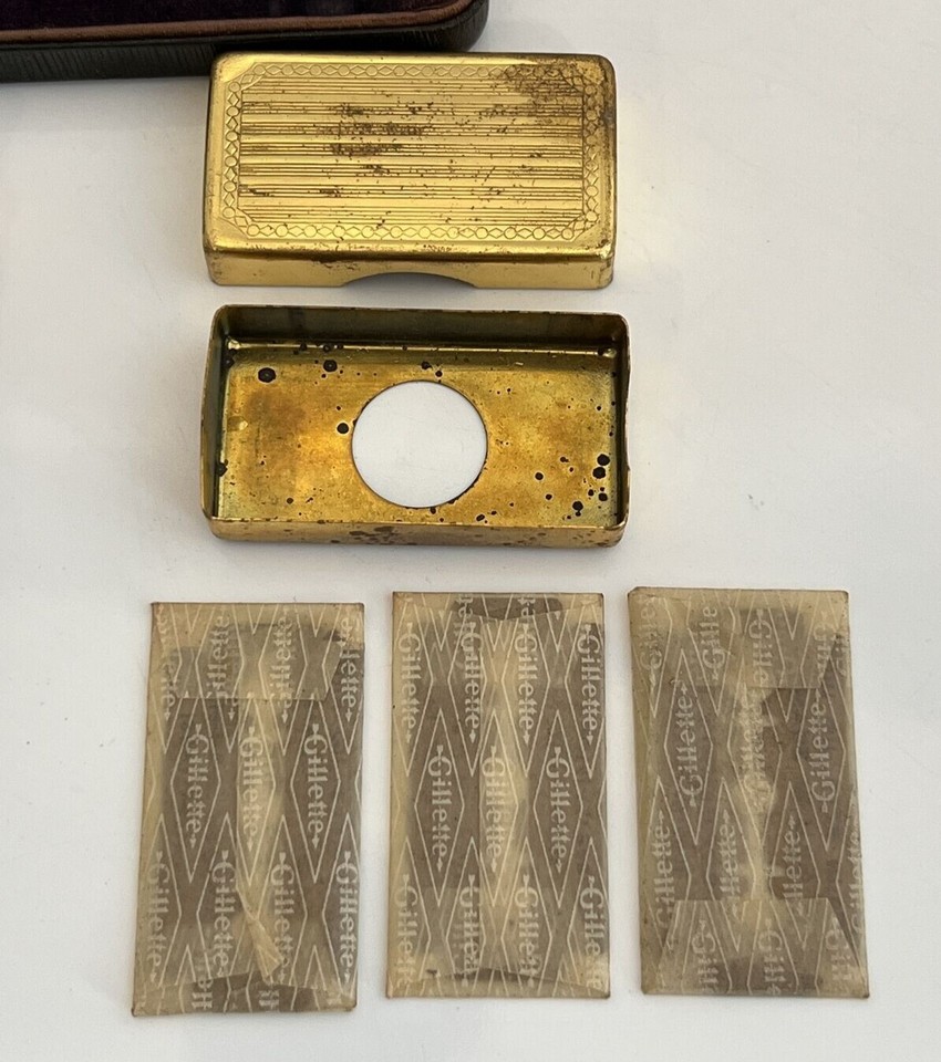 VINTAGE GILLETTE GOLD TONE 3-PIECE OPEN COMB SAFETY RAZOR W/CASE ...