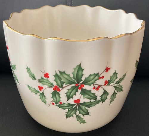 LENOX Holiday Dimension Holly Gold Scalloped Cache Pot - Planter Made ...