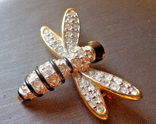 SIGNED SWAROVSKI CRYSTAL BEE/WASP PIN ~ BROOCH 22 KT GOLD PLATING ...