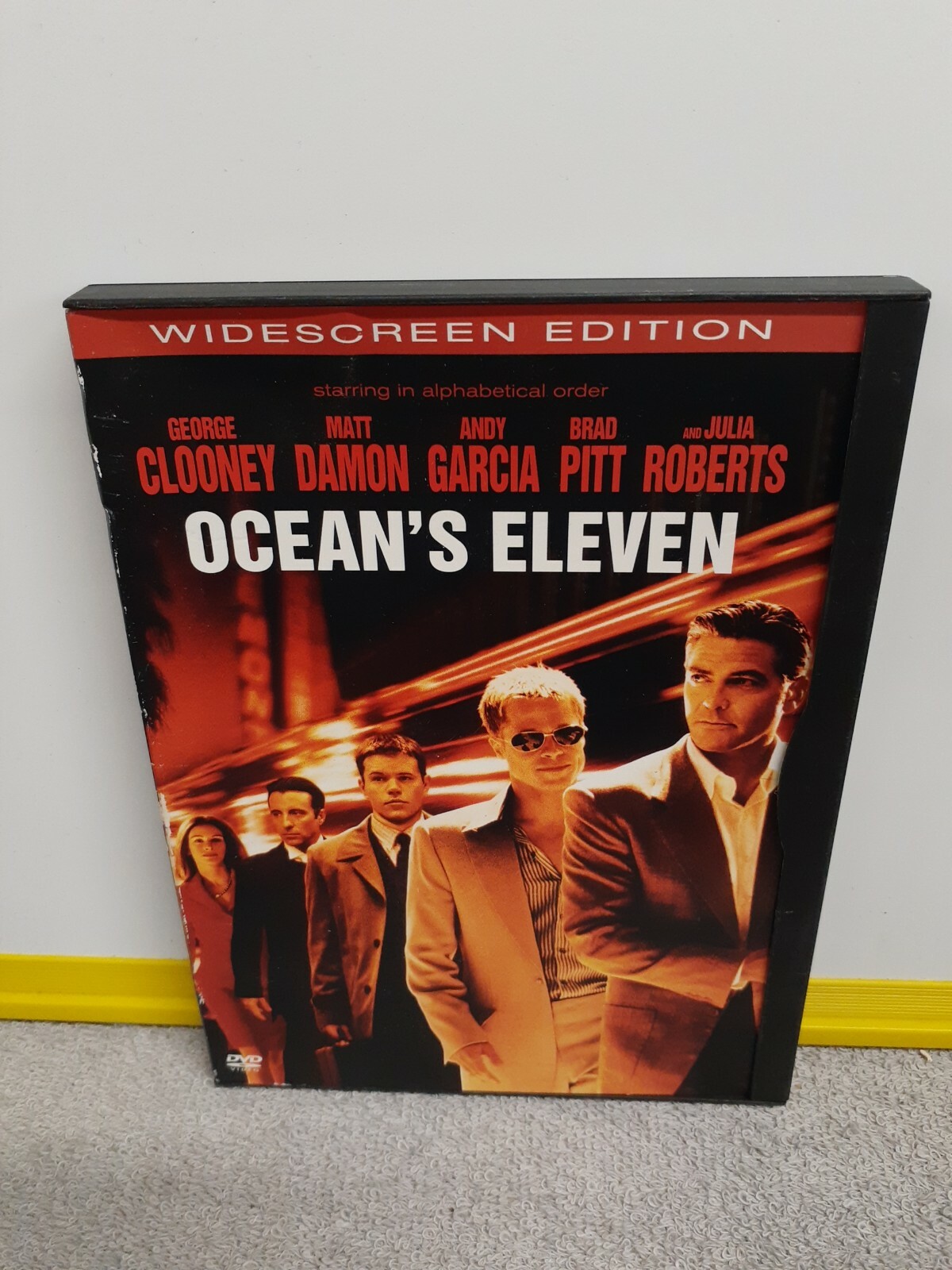 Ocean's Eleven (DVD, 2002, Widescreen, Snap-case) 85392263424| eBay