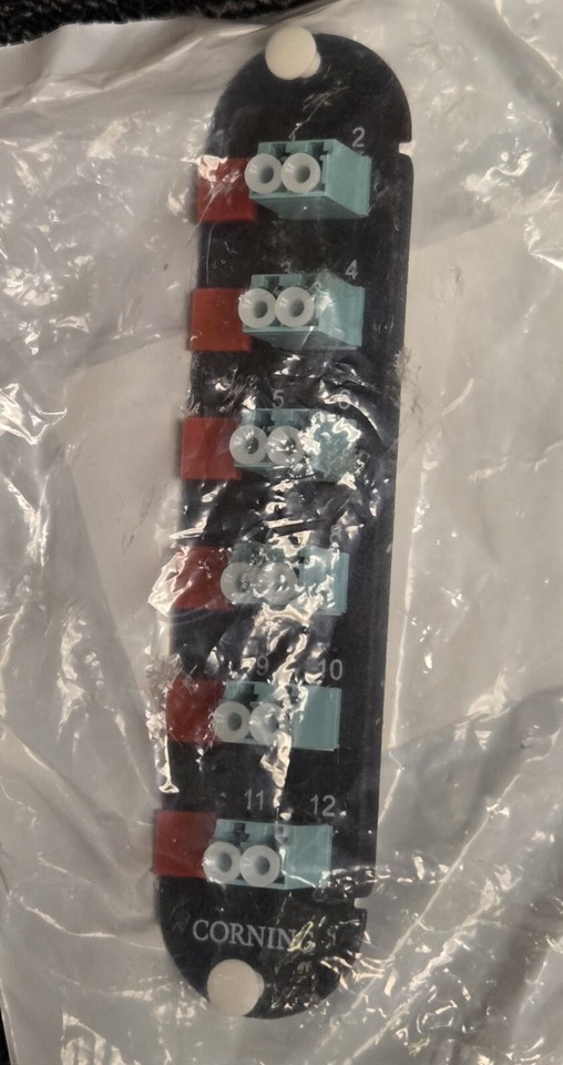 Corning CCH-CP12-E4 Panel LC Multimode, Duplex, 12 Fiber OM3/OM4, 50 um ...