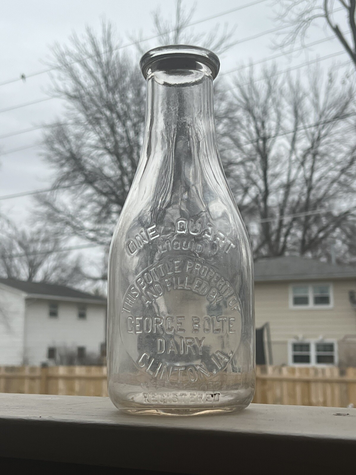 CLINTON, IOWA Rare 1920s George Bolte Dairy quart milk bottle embossed ...