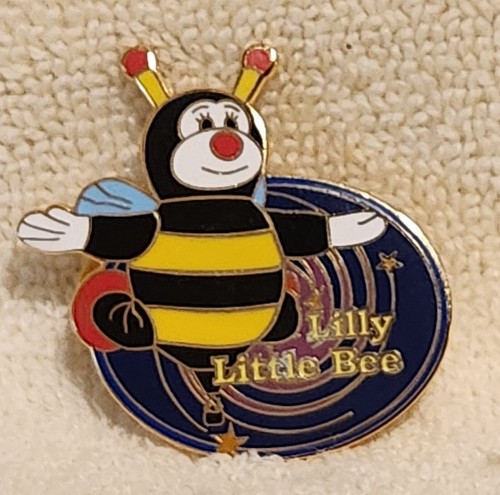 2015 LILLY LITTLE BEE BALLOON PIN | eBay