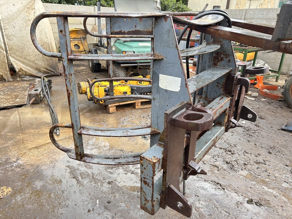 Bale Grab To Suit Forklift Telehandler Loadall JCB Manitou | eBay UK