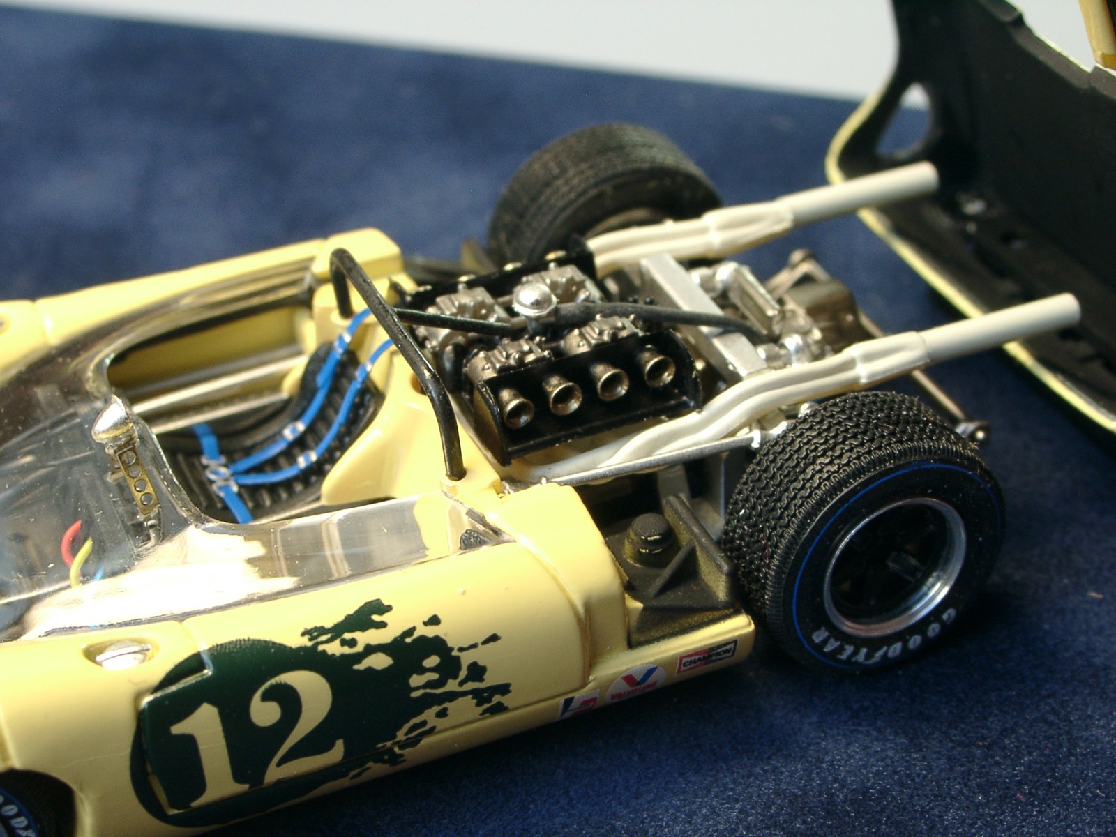 Fly Lola T70 Spyder, #12, McCluskey, 1967 - Standmodell 1:43 metal | eBay