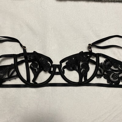 Victoria's Secret Very Sexy Strappy Embroidered Open Cup Balconet Bra ...