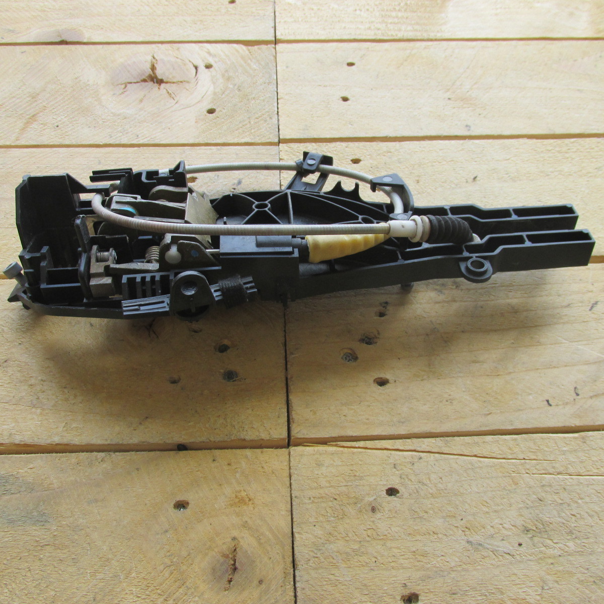 BMW E90 E91 3 SERIES OUTSIDE DOOR HANDLE CARRIER REAR LEFT 51227199839 ...