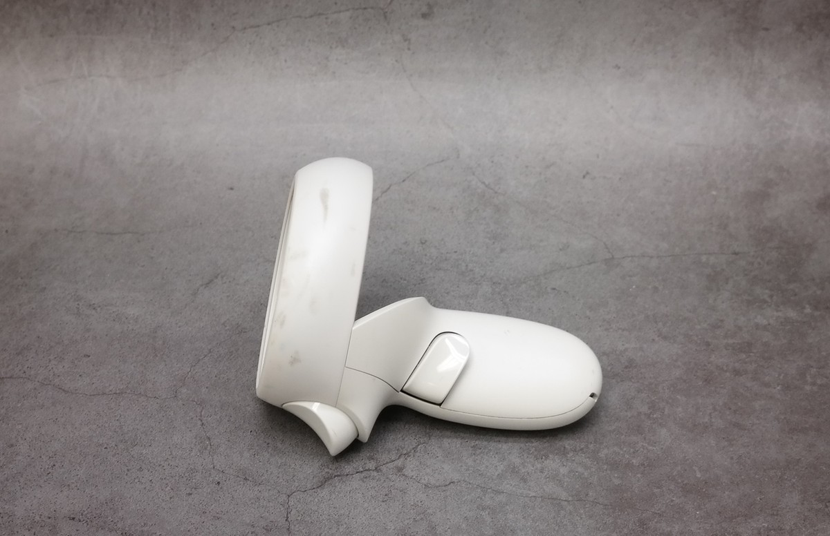 Meta Oculus Quest 2 White VR Headsets Refurbished Right Controller For ...