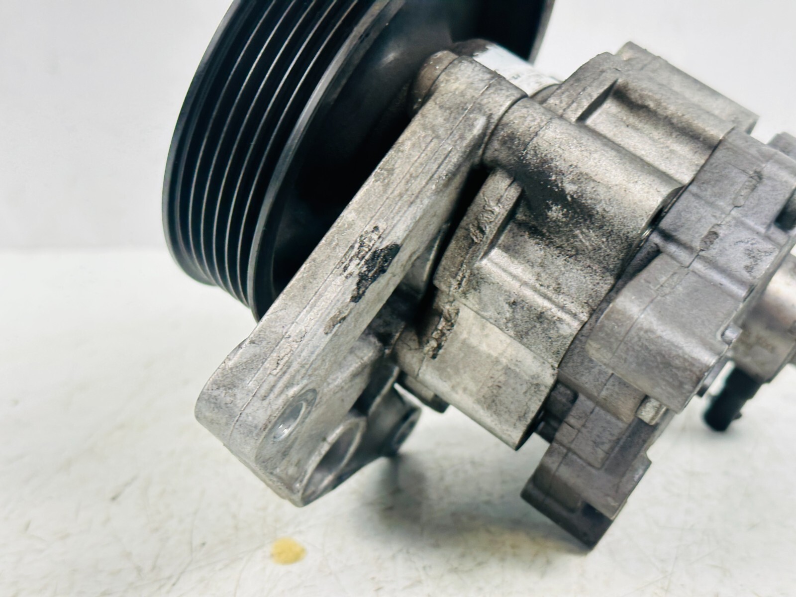 Mercedes-Benz E W212 Power Steering Pump 7691332150 2.10 125kw 2012 ...