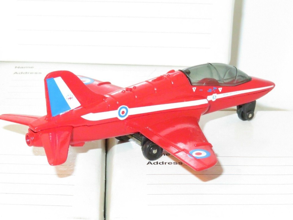 Original 1990`s Matchbox Skybusters - BAe Hawk - Red Arrows | eBay