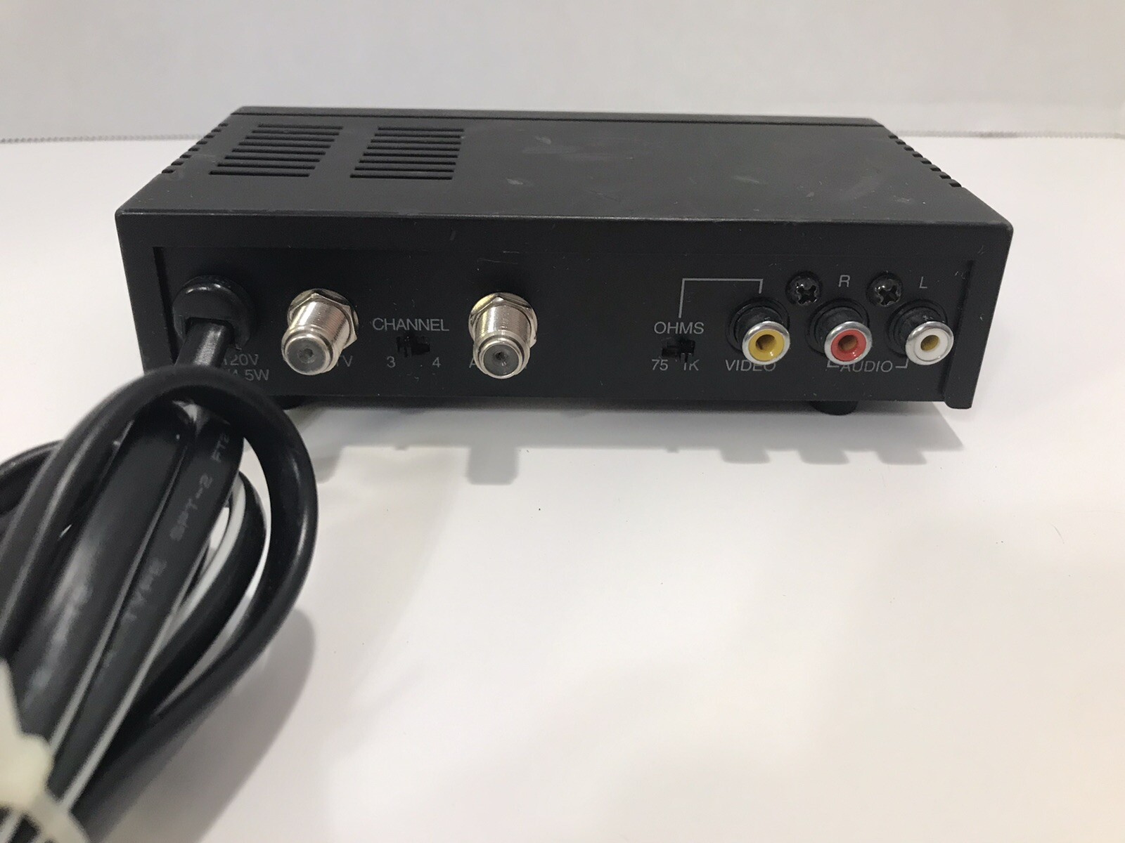 Modulateur radio Shack RF CAT N°15-1244 120V AC 60HZ 4,5W | eBay