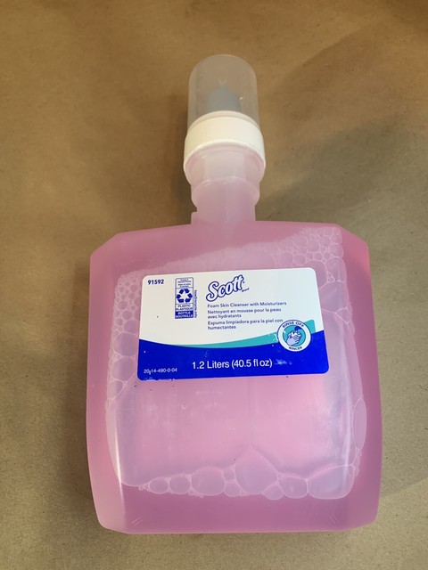 Scott Pro Liquid Hand Soap with Moisturizers (91592) Pink Floral Scent ...