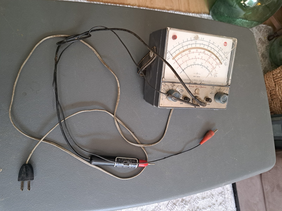 Vintage RCA Senior VoltOhmyst WV-98C VTVM Vacuum Tube Multimeter Powers ...