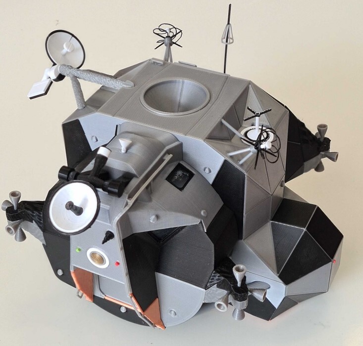 NASA APOLLO 11 CSM 107 Columbia command module and the LM 5 Eagle Lunar ...