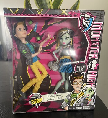 Monster High Picnic Casket Set - BHM97 NIB Frankie Stein Jackson Jekyl ...